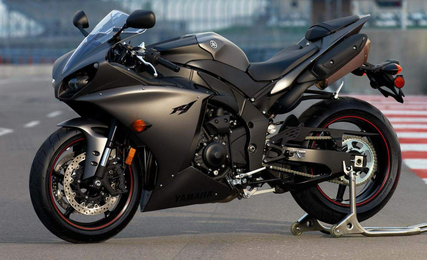Yamaha YZF 1000 R1 2013 Technical Specifications Yamaha YZF 1000 R1 2013 Technical Specifications